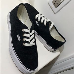 Shoes | Genuine Tomy Takkies | Poshmark